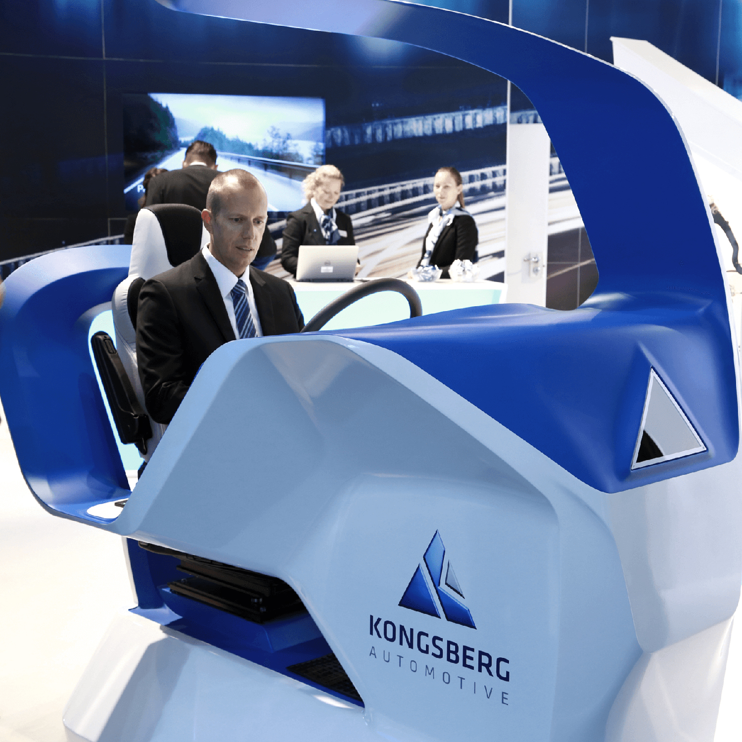 Interactive driver environment demonstrator