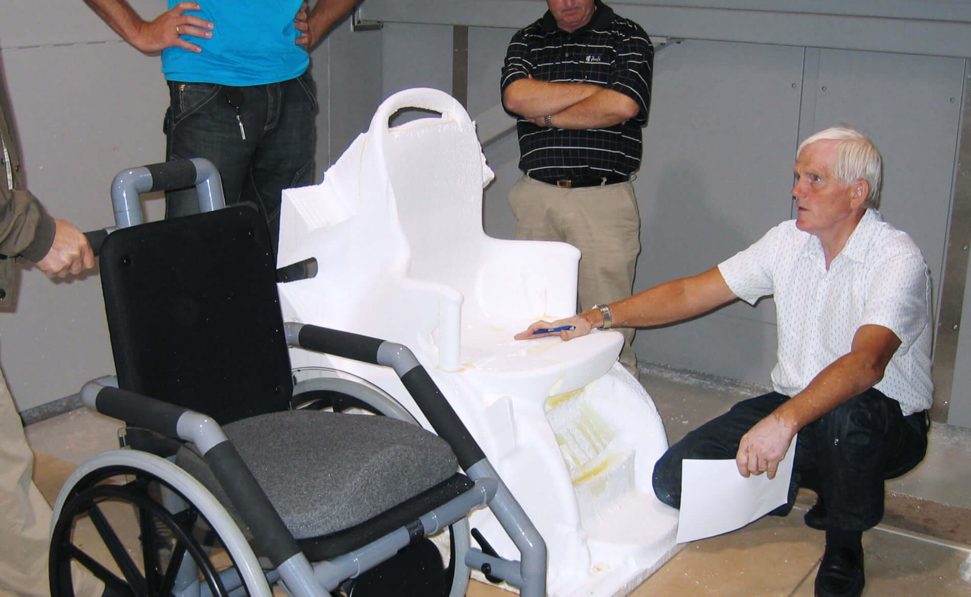 Developing the Easy Roller metal-free wheelchair