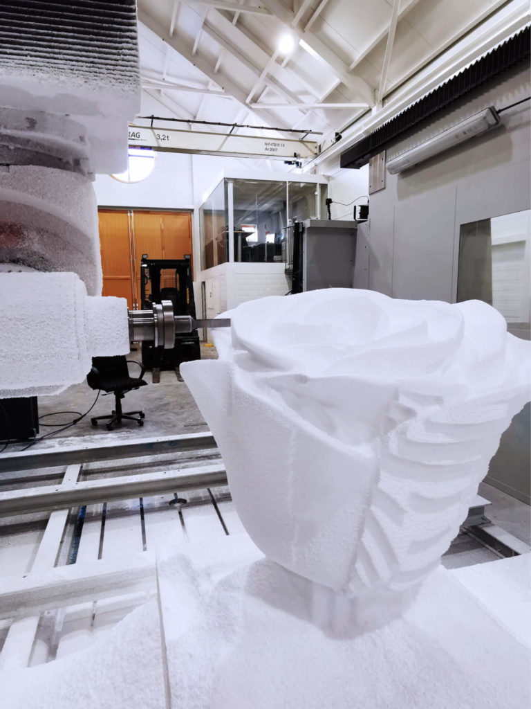 Construction of the gigantic White Rose and the Rose Portal