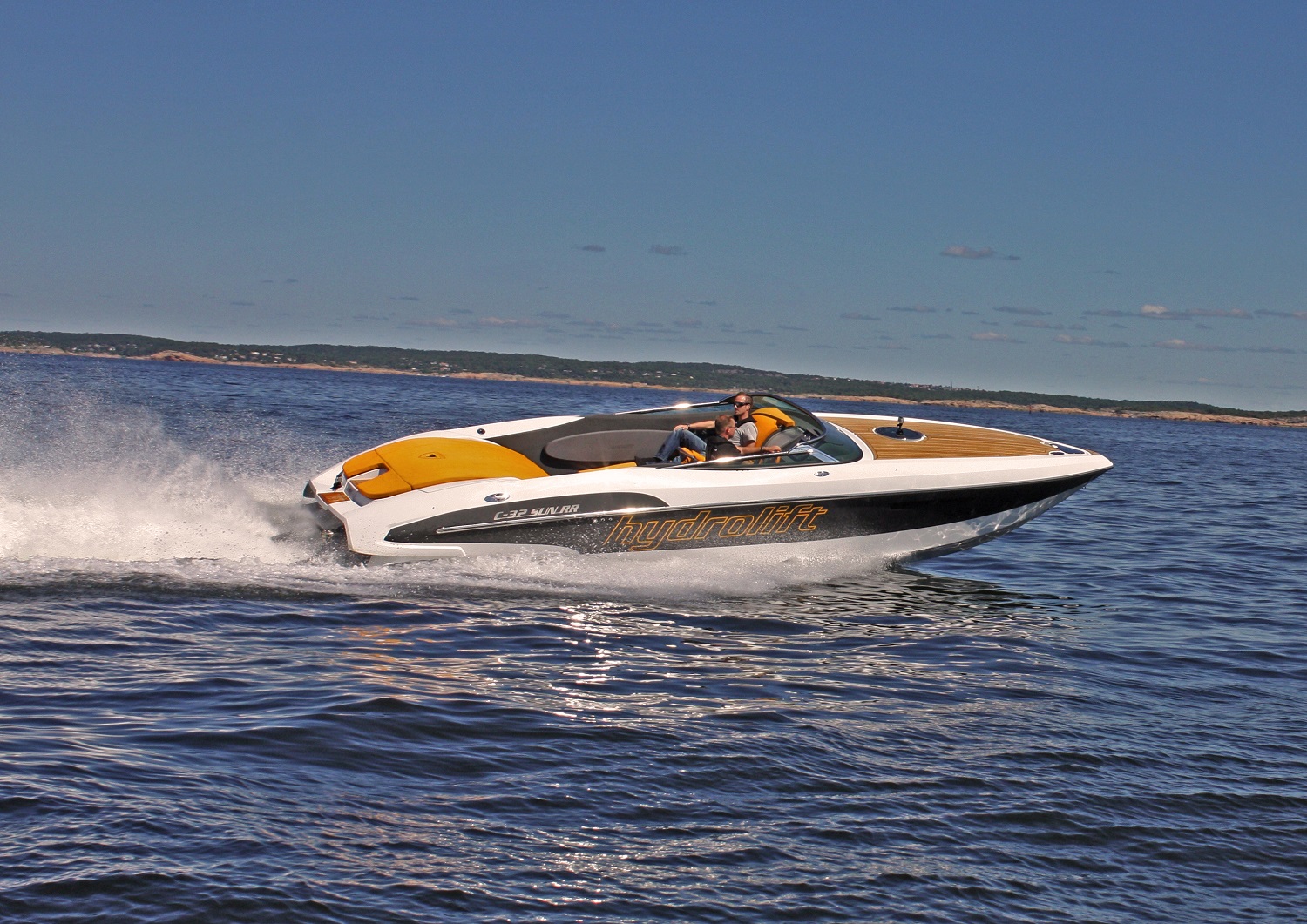 Hydrolift C-32SUN RR from Hydrolift Signature Series