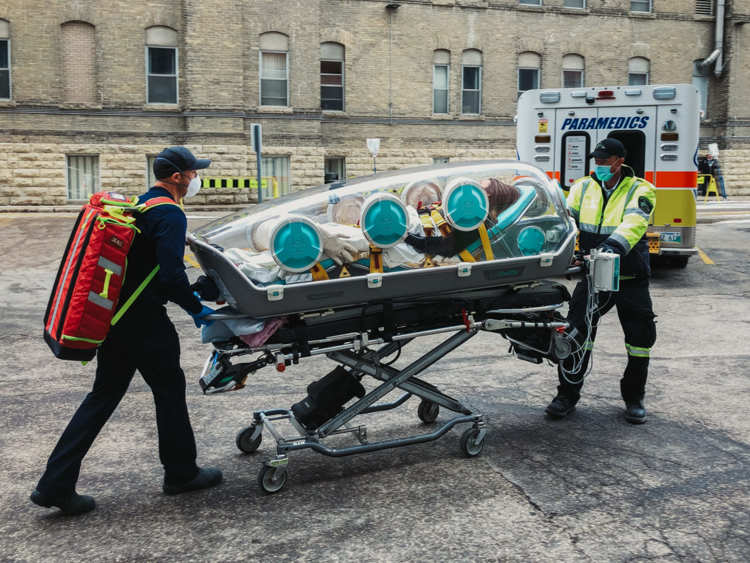 Patient isolation unit: Soft or hardtop? – EpiGuard
