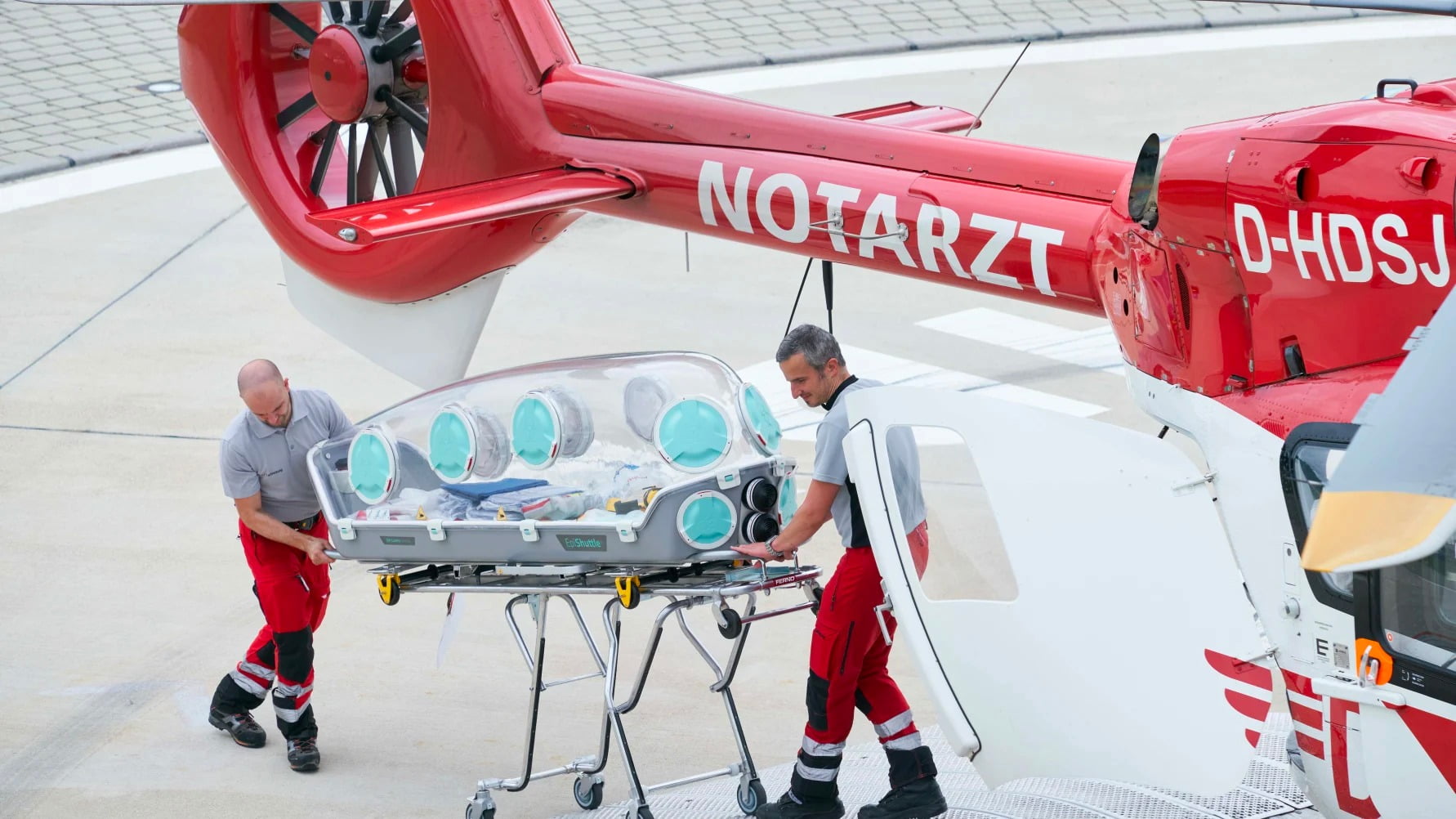 Patient isolation unit: Soft or hardtop? – EpiGuard